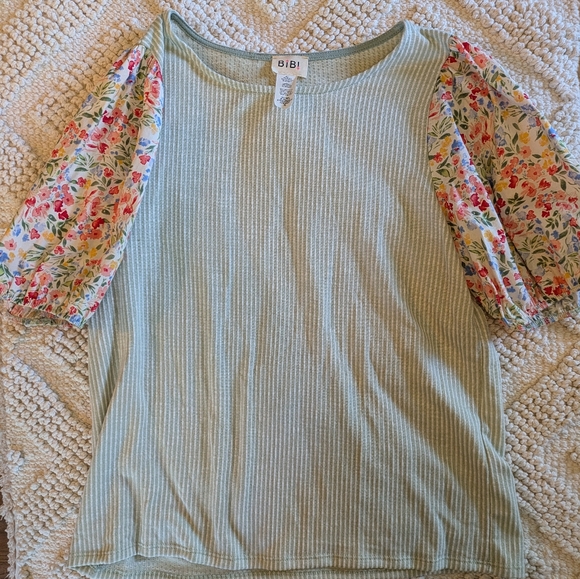 BiBi | Tops | Xl Bibi Top | Poshmark